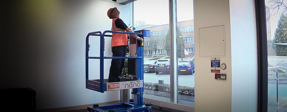 Ecolift low level access platform – Manual, 2.2m platform height